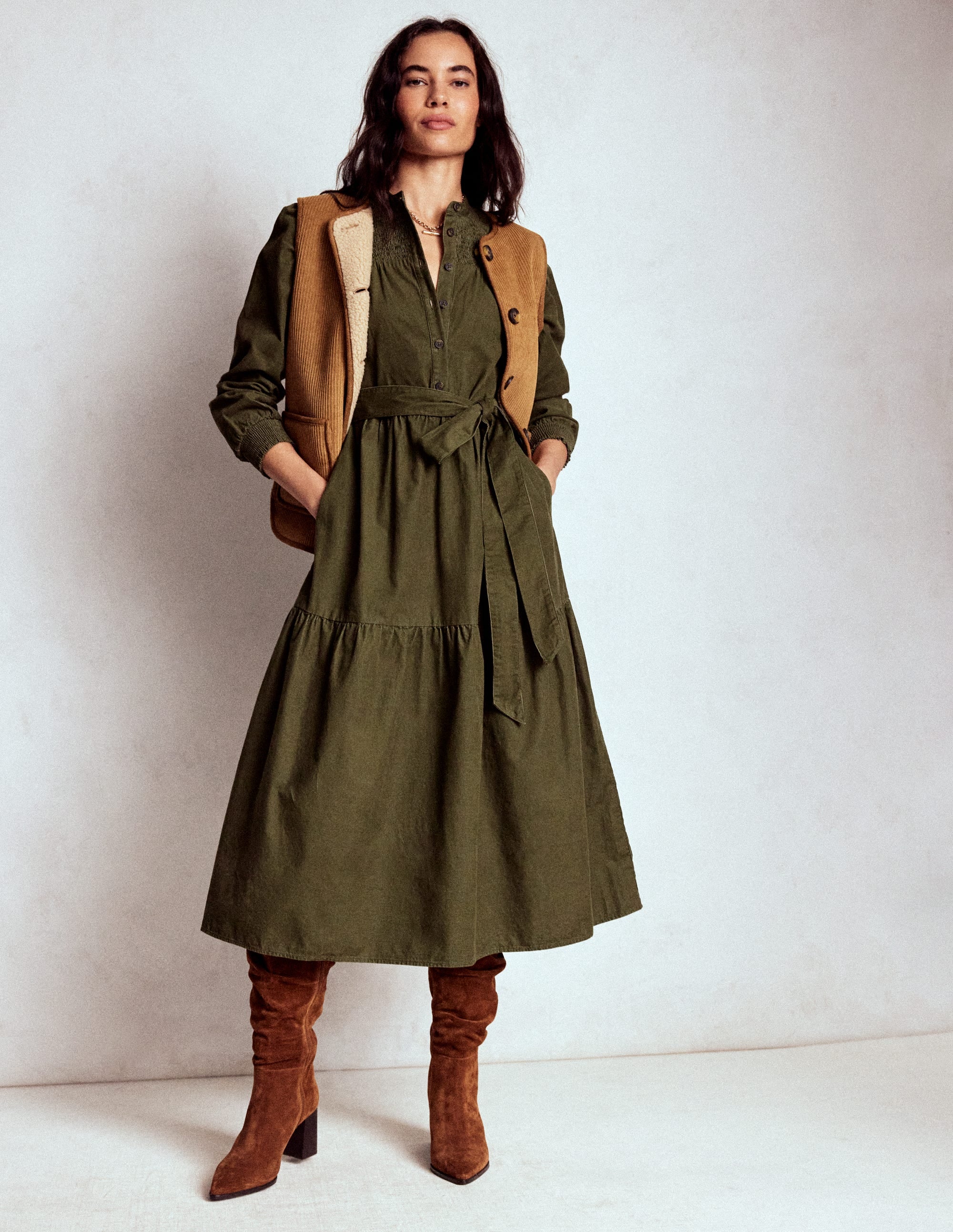 Cecily Cord Midi Dress-Woodland Green | Boden UK